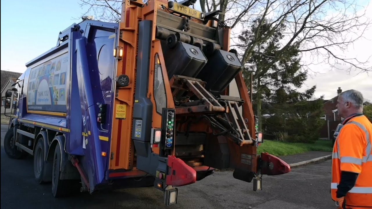 Dennis Elite 6 Bin lorry/Garbage truck, Terberg TA-DE lift - YouTube