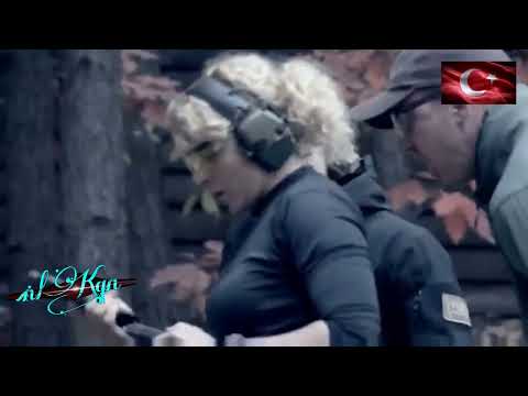 Kadın Polislerin, mermilerin gölgesindeki nefes kesen tabanca atış eğitimleri