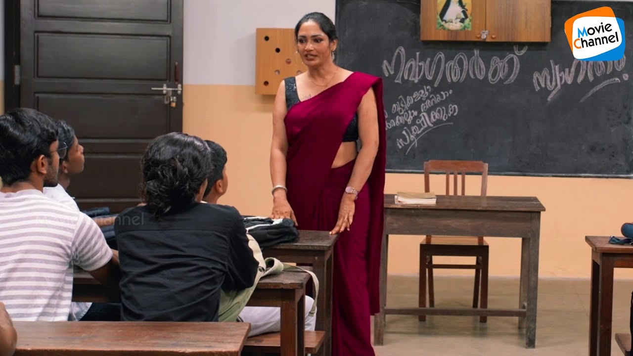 "നല്ല മധുരമുള്ള പേര്" 😜😲🔥 | Janvi Movie Scene - YouTube