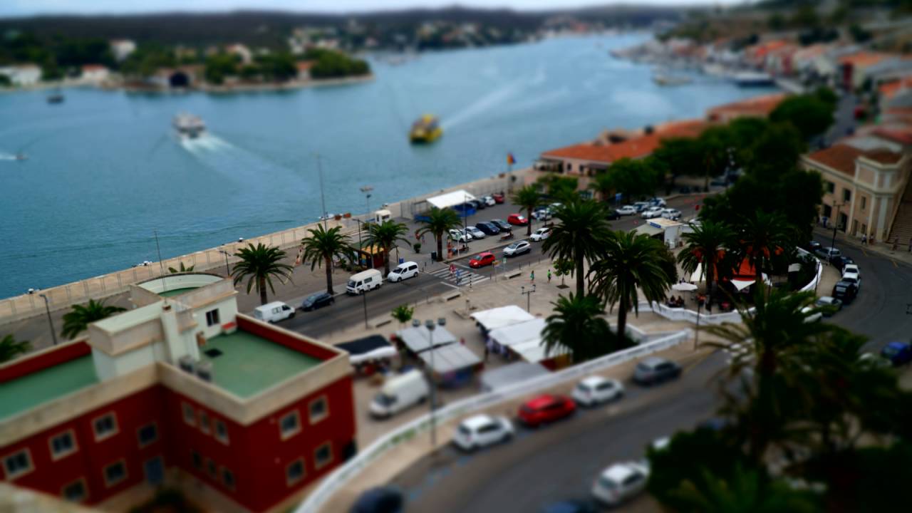 Tilt-shift Time lapse of Harbour in Mao-Mahon - Sony A6300 HD - YouTube