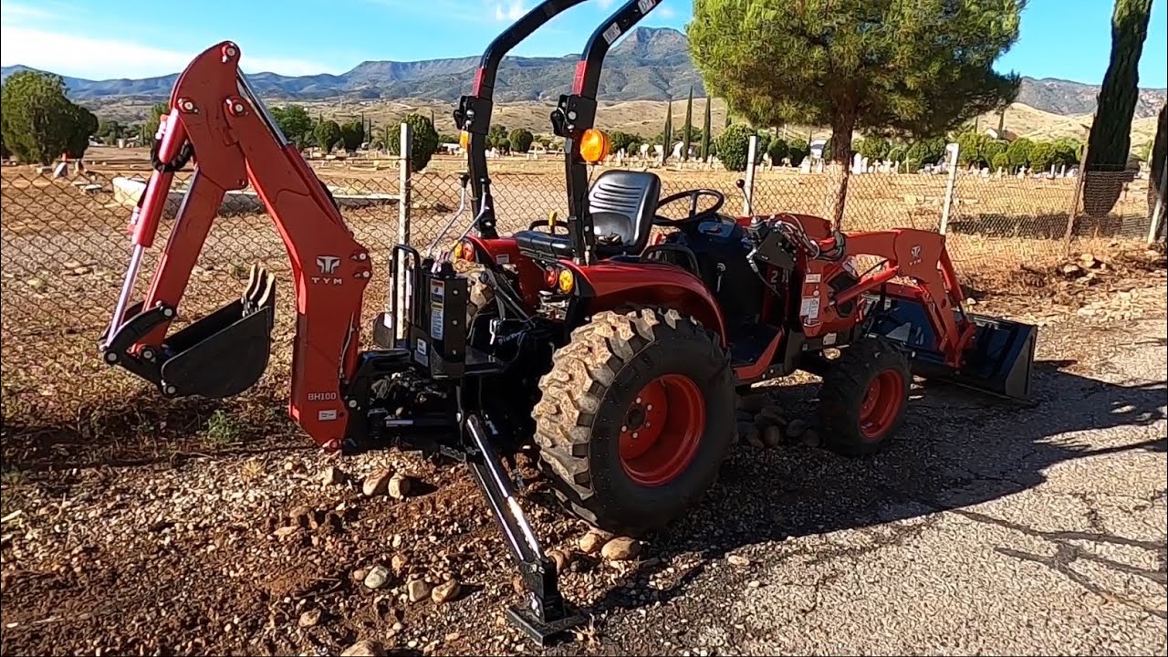 Using the new TYM backhoe for a ditch clean out! @haulintrash #TYM # ...