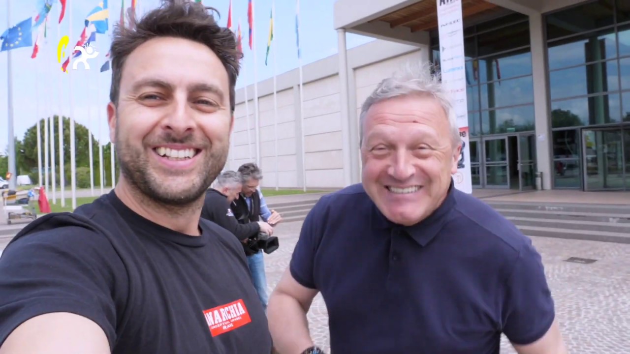 MiR 2019: Episodio 1 - YouTube