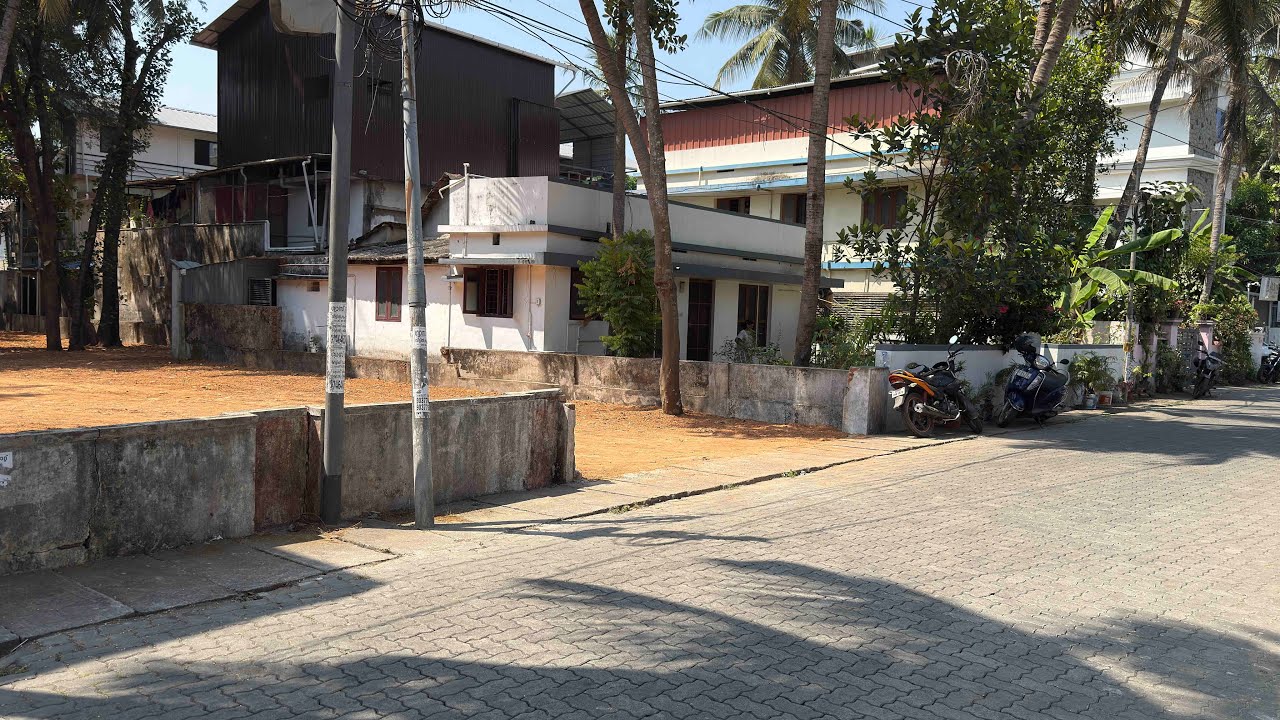 17 Cent Plot for sale at Ernakulam, Kadavanthra | Suitable For House ...