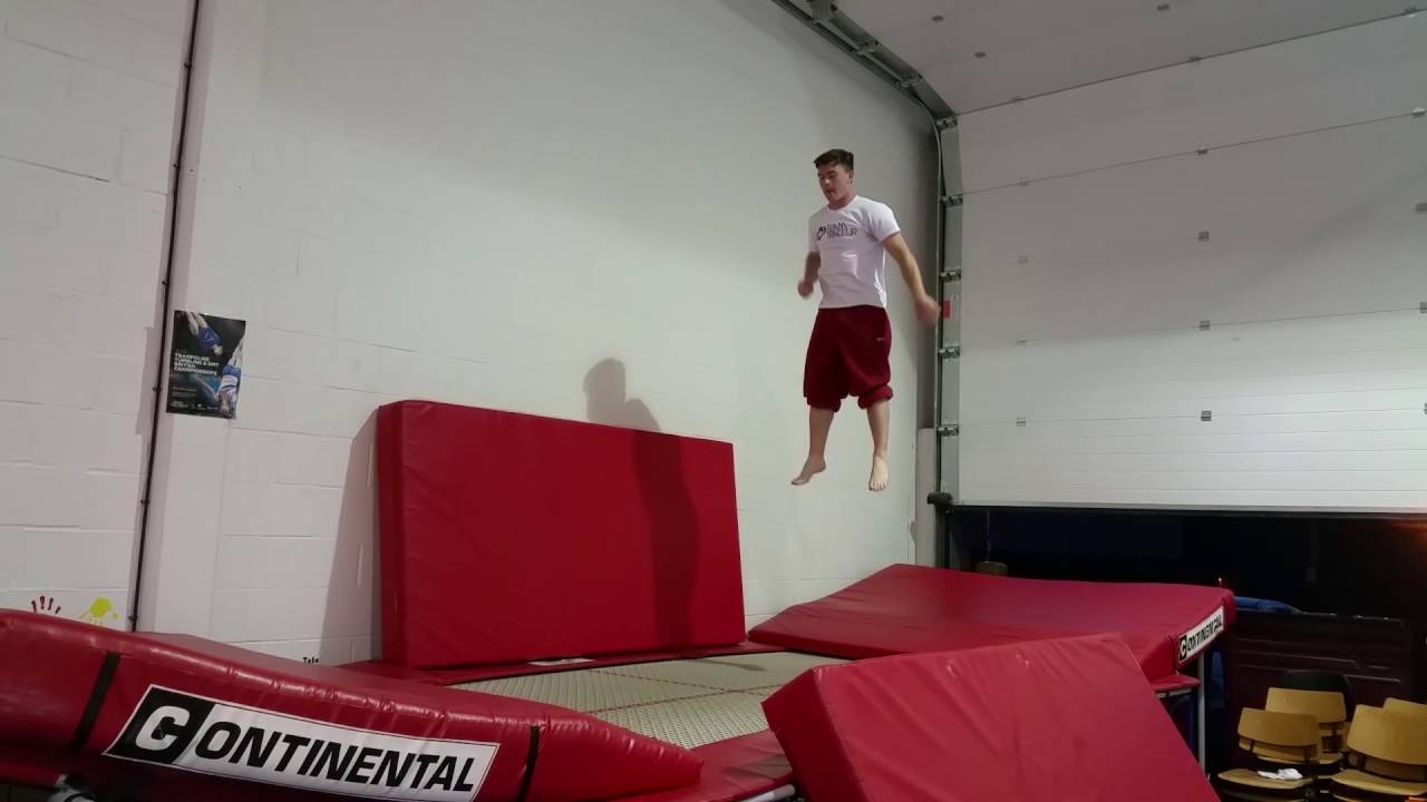 Monday Freestyle - Trampoline spins - YouTube