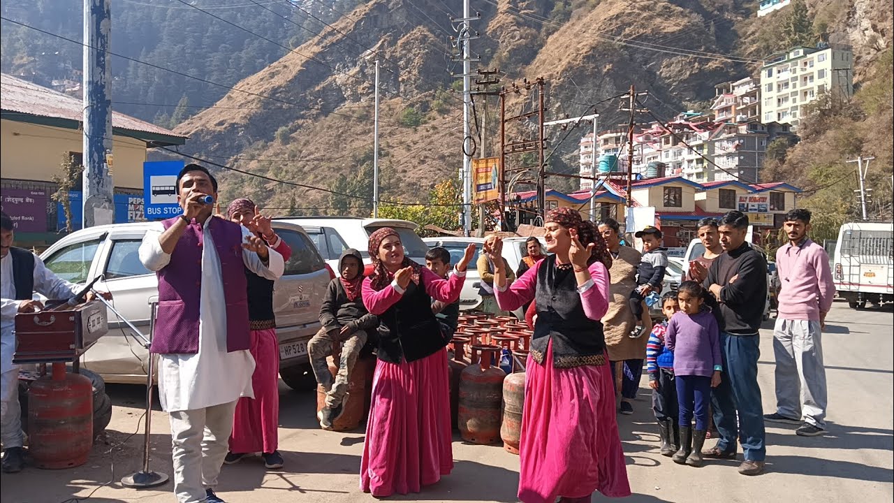 Nukkad natak at Malyana || Himachali famous nati || Pahari Nati in ...