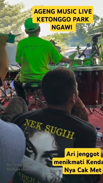 ARI JENGGOT TERHIPNOTIS KENDANG NYA CAK MET - YouTube