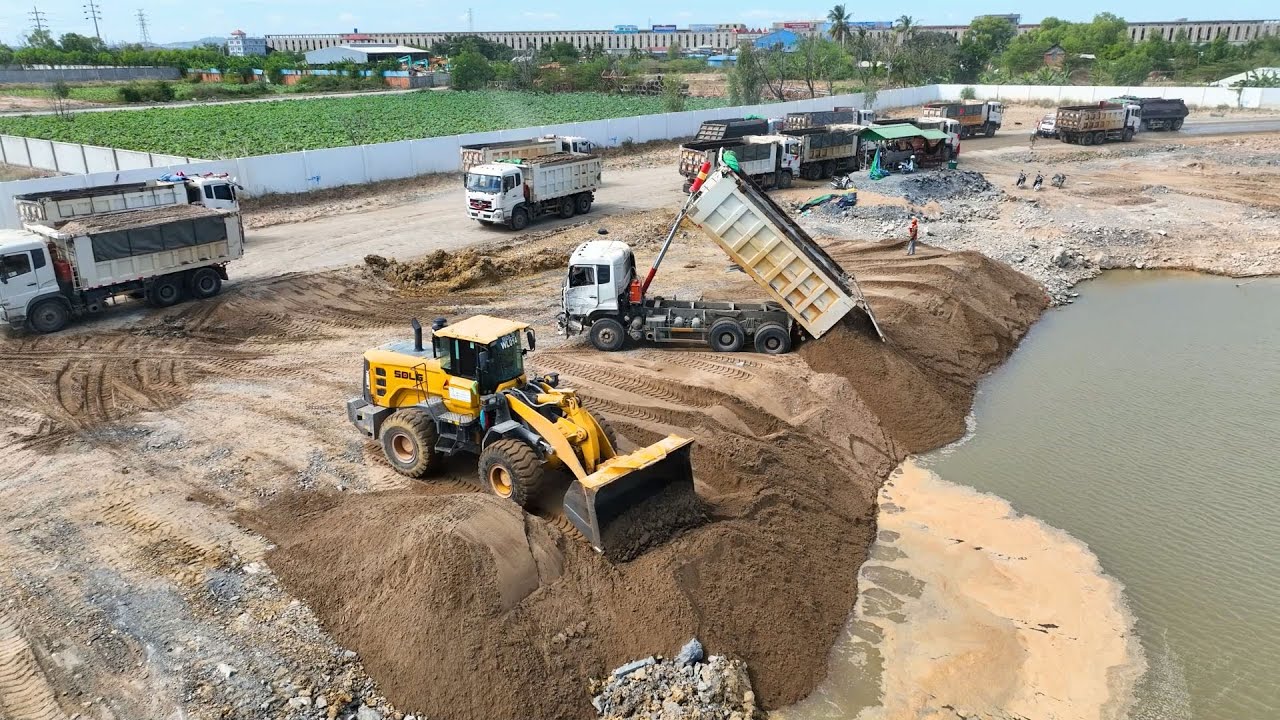 Build Landfill! Sand Filling Up Wheel Loader pushes sand , Truck 25 ...
