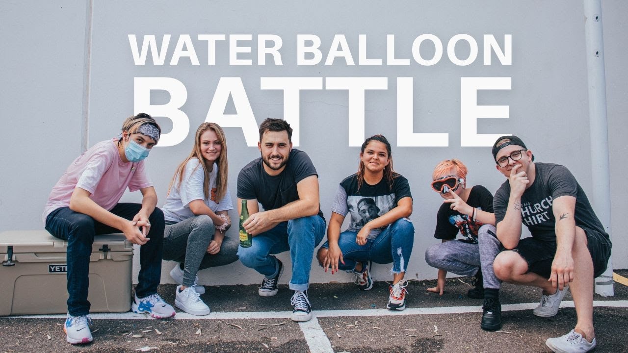 WATER BALLOON BATTLE | they get hit in the face! - YouTube