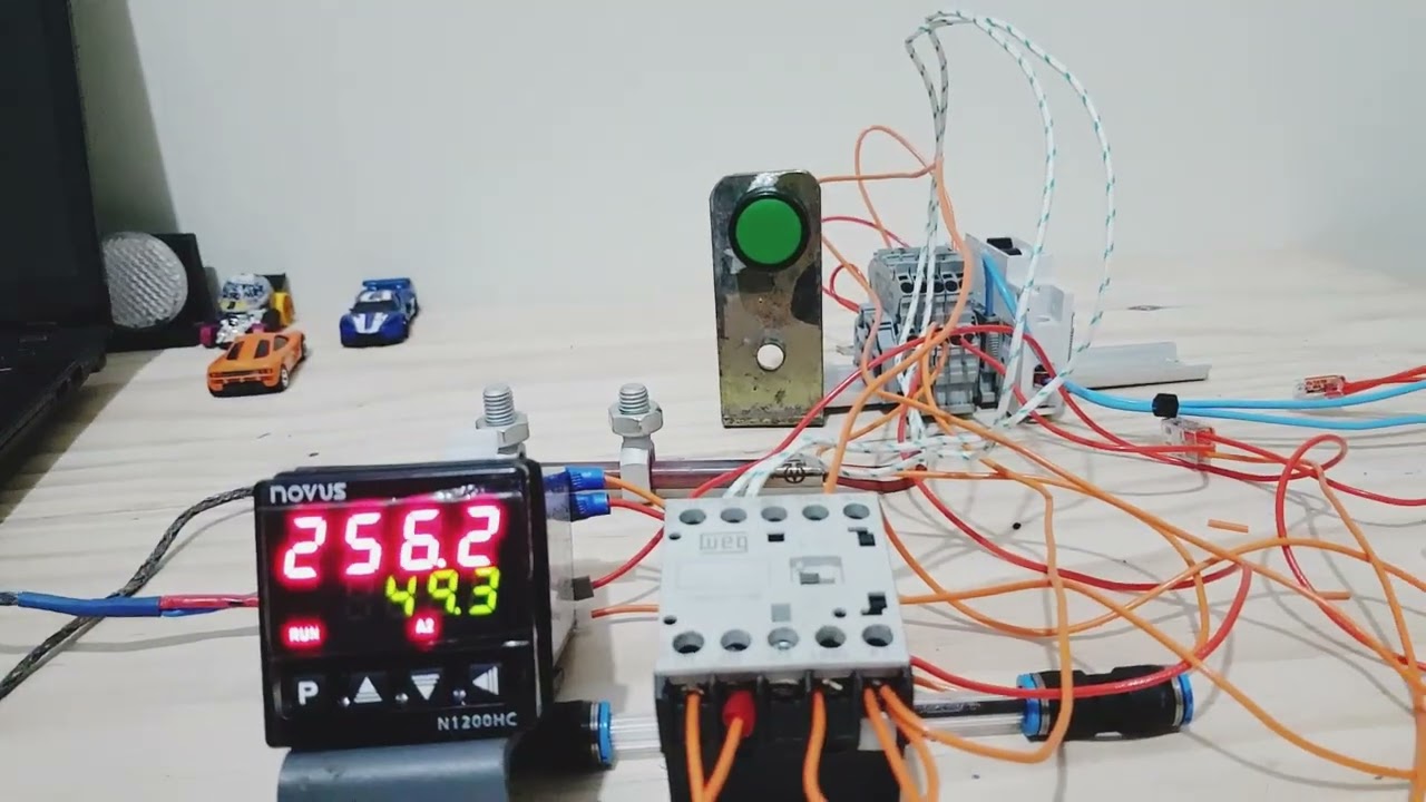 controlador N1200-Novus - YouTube