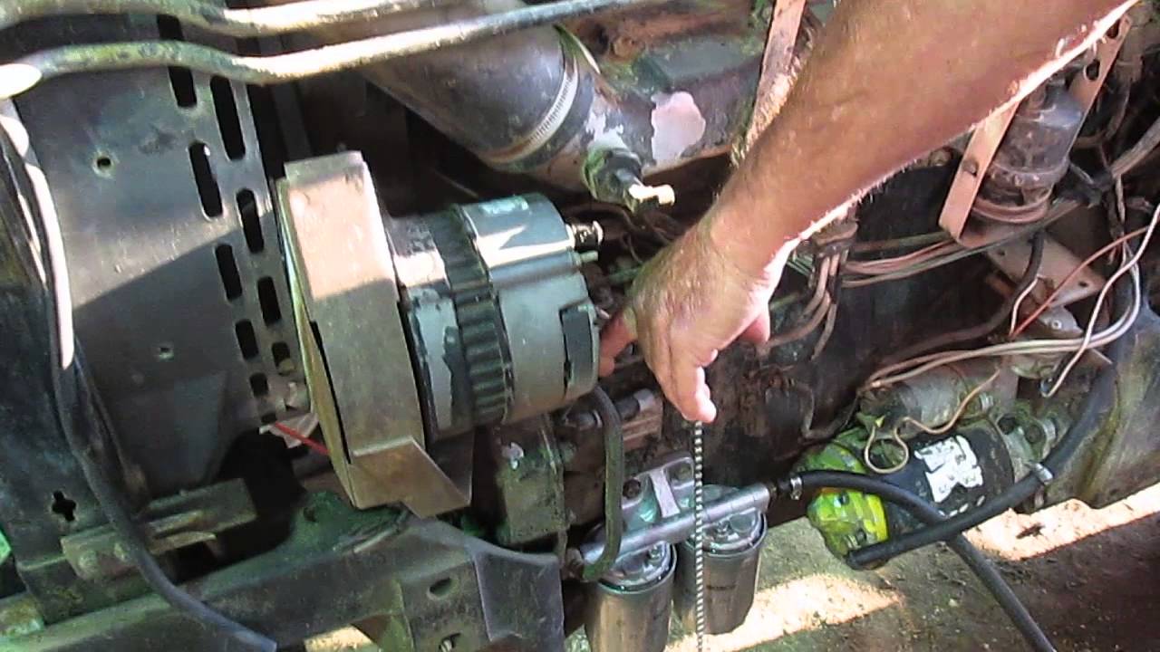 585 Case IH D-206DT2D - YouTube