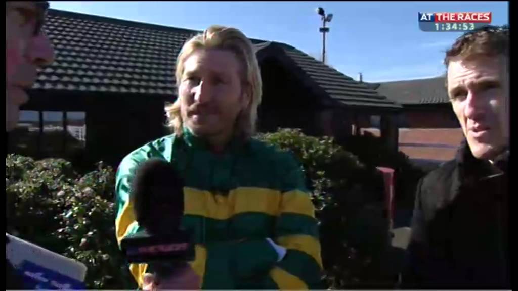 Robbie Savage is new retained rider to J.P McManus - YouTube