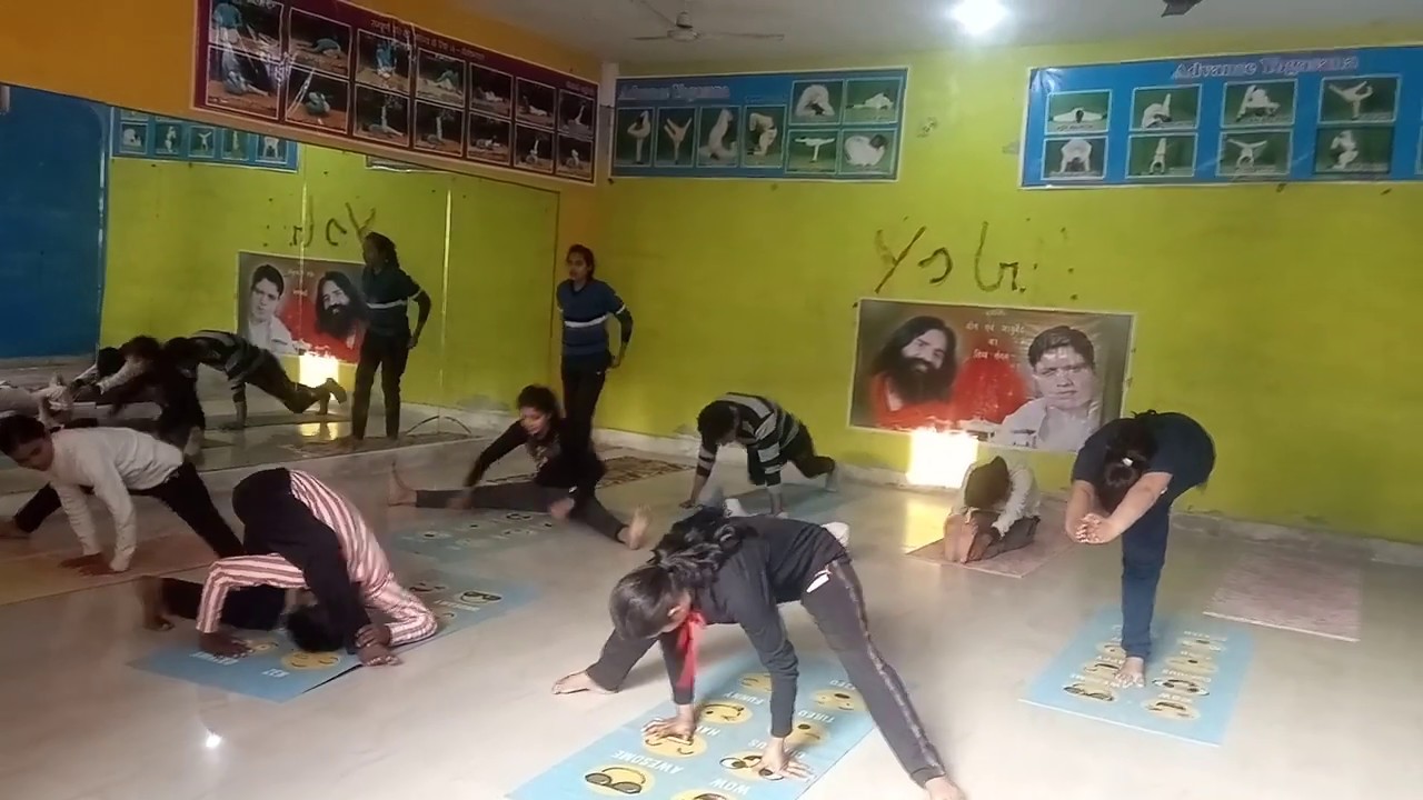 Advance Yoga performance with our Yogis - YouTube