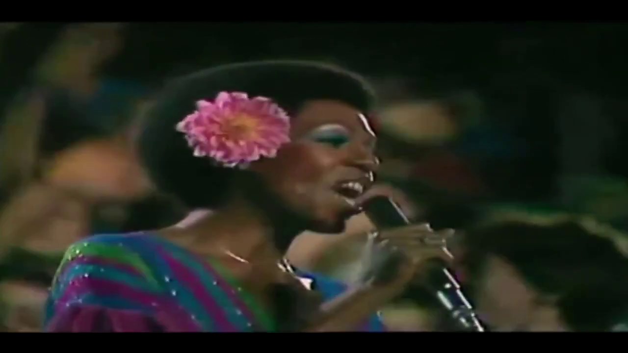 Roberta Kelly - ZODIACS (Hot Tracks Mix VIDEO EDITION VJ ROBSON) - YouTube