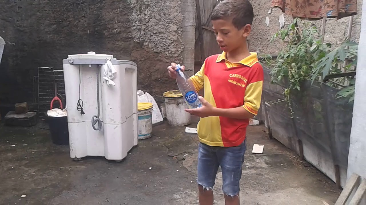 Como fazer o desafio da garafa - YouTube