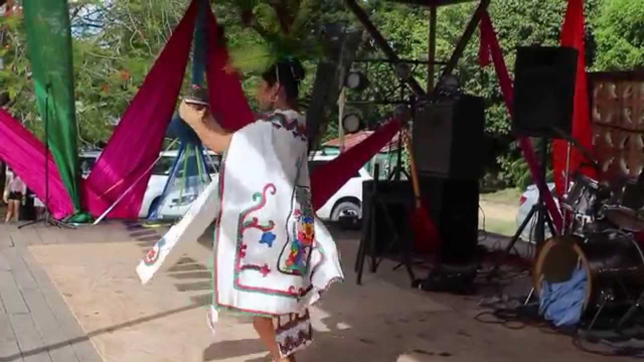Maya Princess dance - YouTube