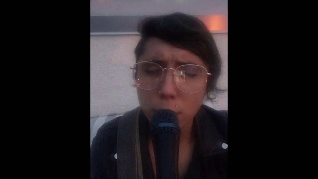 Jillian Jensen - Chasing Cars / Yellow MASHUP (live) - YouTube