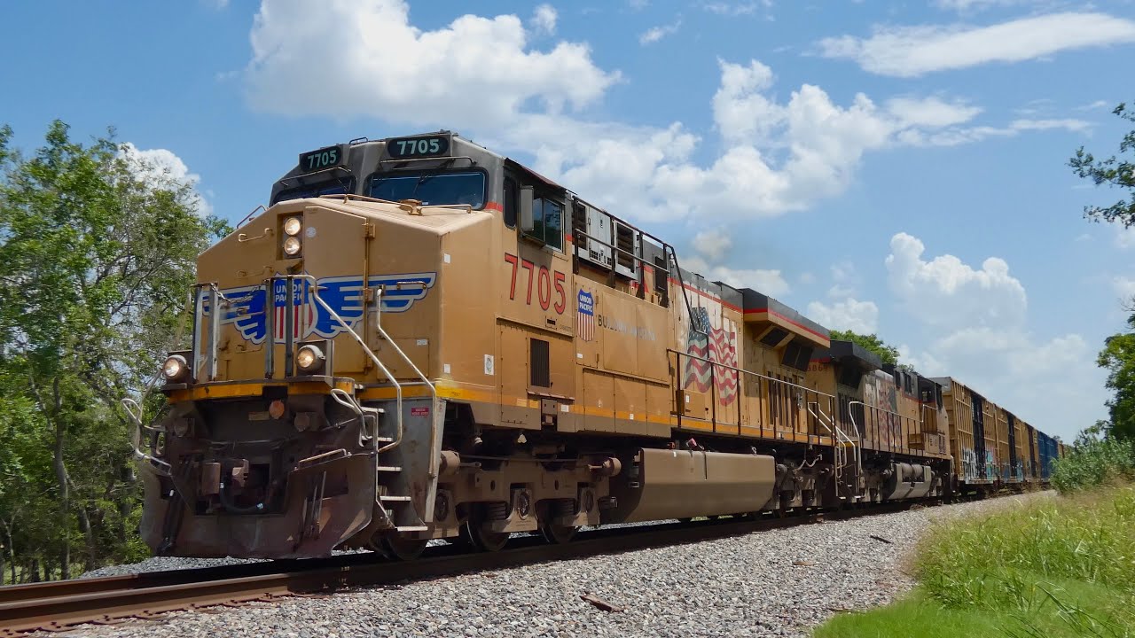 UP 7705 Leads Northbound Boxcar Train At FM 1626 In South Austin, Texas on 7/6/2024 - YouTube