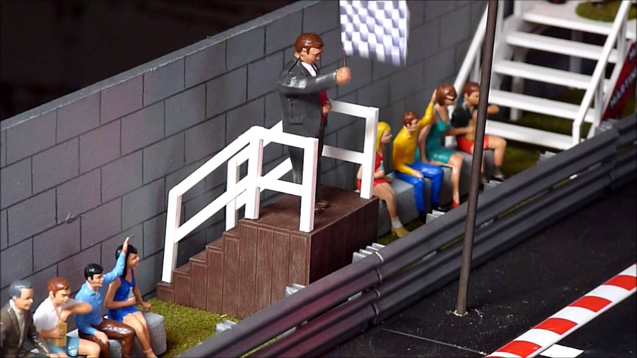 Automated slot car flagman - YouTube