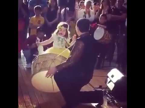 Azerbaycanlı Küçük Nuray'ın Azerbaycan Türküsü