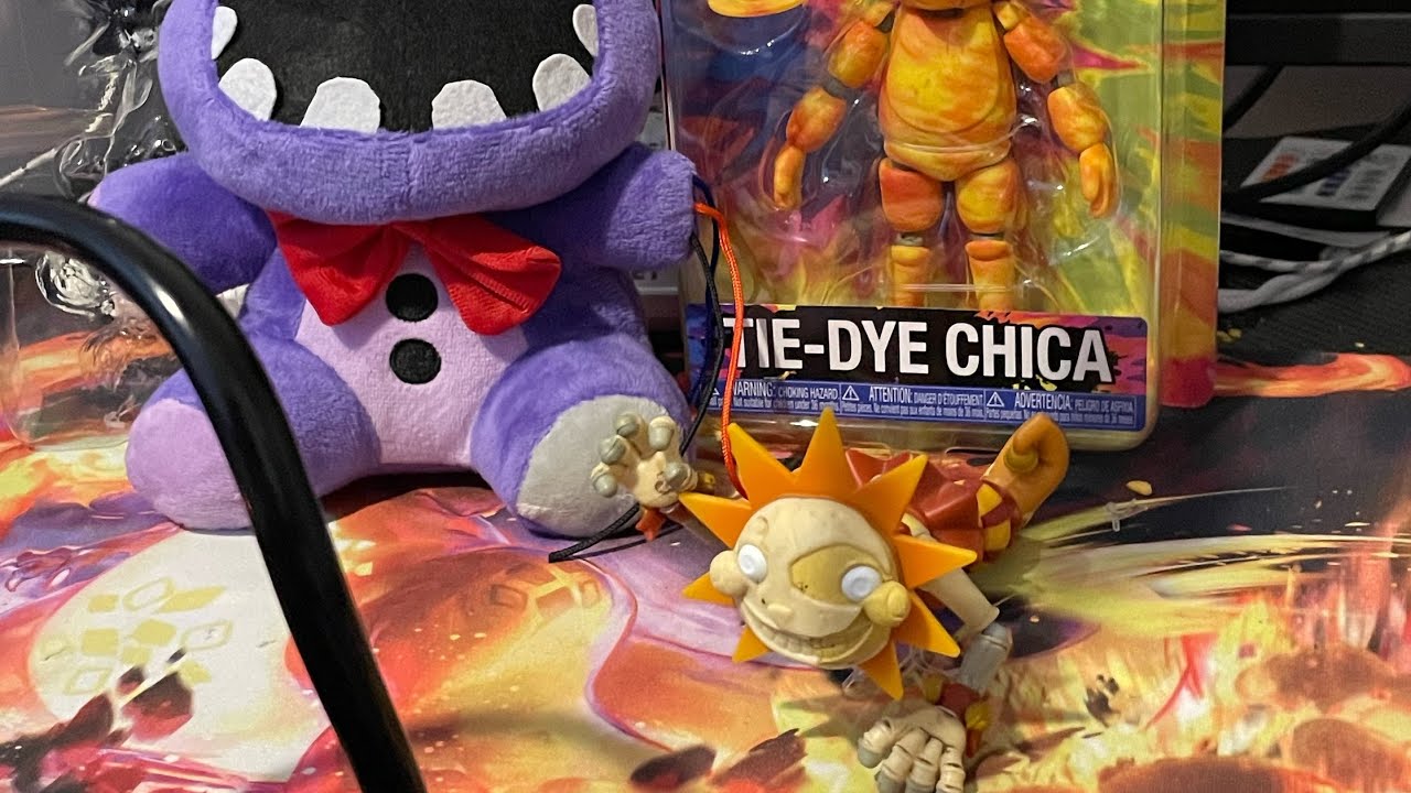 FNAF Sun Action Figure Found + Some Other Stuff - YouTube