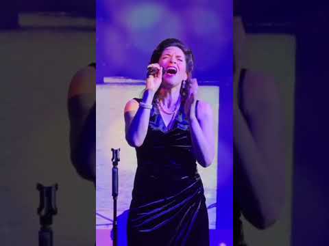 Gabrielle Ducomble - Edith Piaf Tribute: Live Performance by French Singer