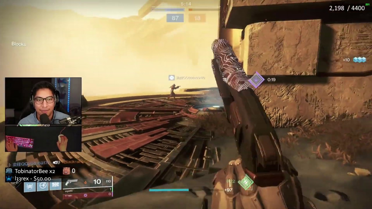 Tried to get gameplay, but ran into a Hacker | This guy is the FLASH ...