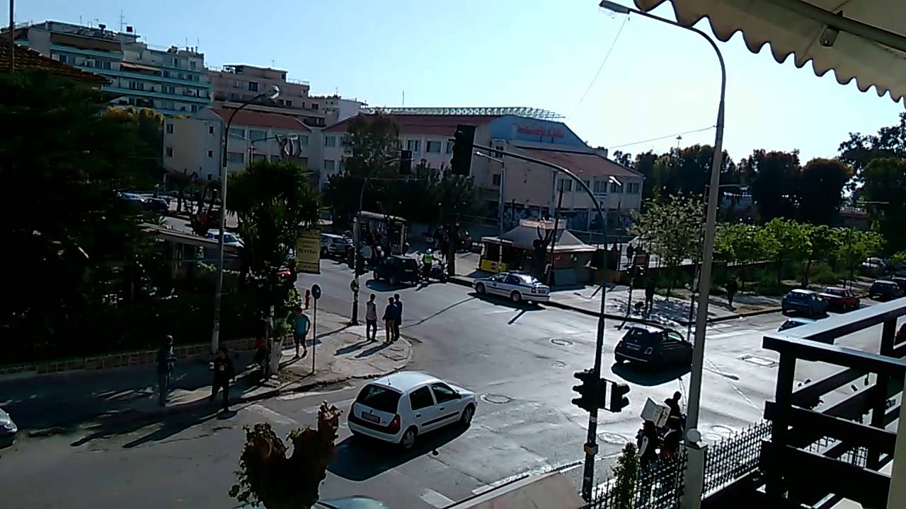Patratora.gr ΠΑΤΡΑ- ΞΥΛΟ- ΣΧΟΛΕΙΟ ΑΓΙΑ ΣΟΦΙΑΣ - YouTube