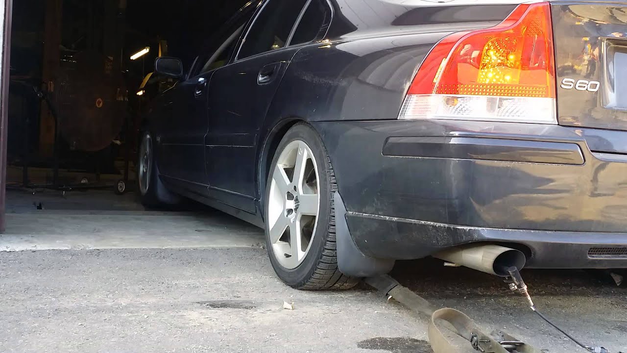 Stevo-Tuned Volvo S60 T5, Kaplhenke Racing 2.5L Max Cool Block guard ...