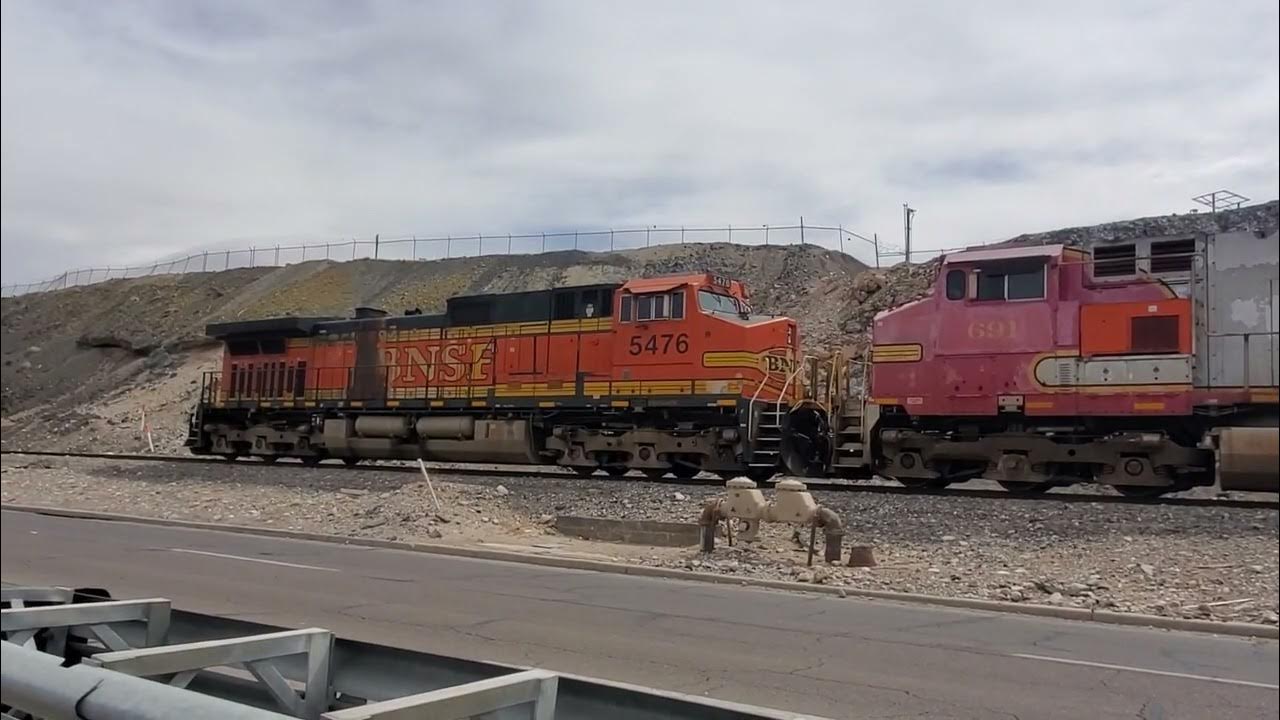BNSF (ATSF) #691 Returns to El Paso! - YouTube
