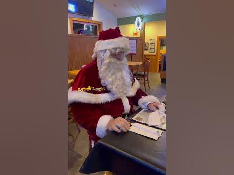 I met Santa at the restaurant today 🎄🎉🎊🎈 - YouTube