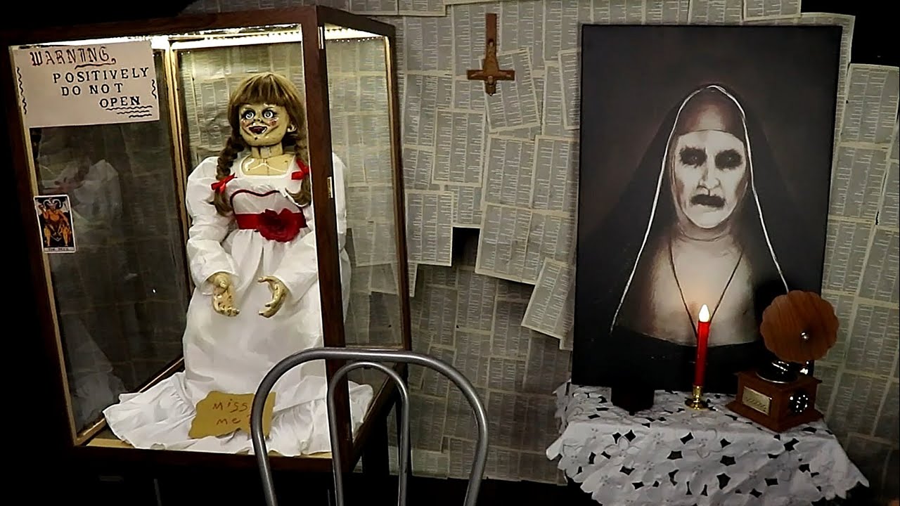 THE CONJURING / ANNABELLE SET!! - YouTube