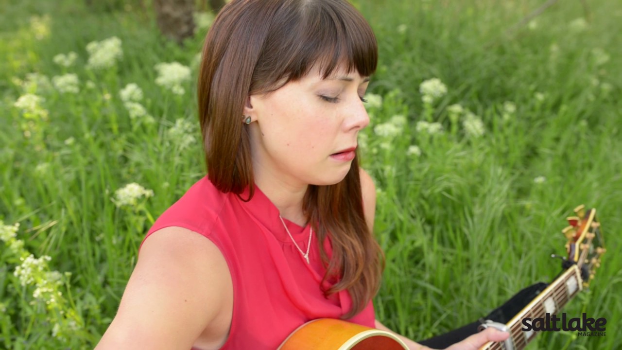 Small Lake Concerts: Kelli Moyle - Ohio - YouTube