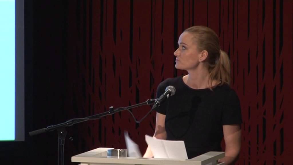 1 Martin Riber Sparre fra OJ ønsker velkommen. Marte Krogh holder ...