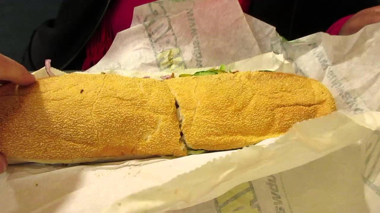Subway Chicken & Bacon Ranch Melt - YouTube