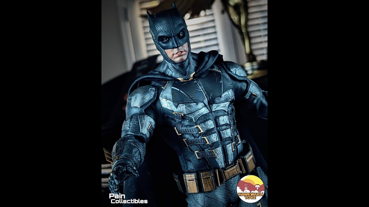 Unleashed and Review Hot Toys Tactical Batman TMS085 Presented by ...
