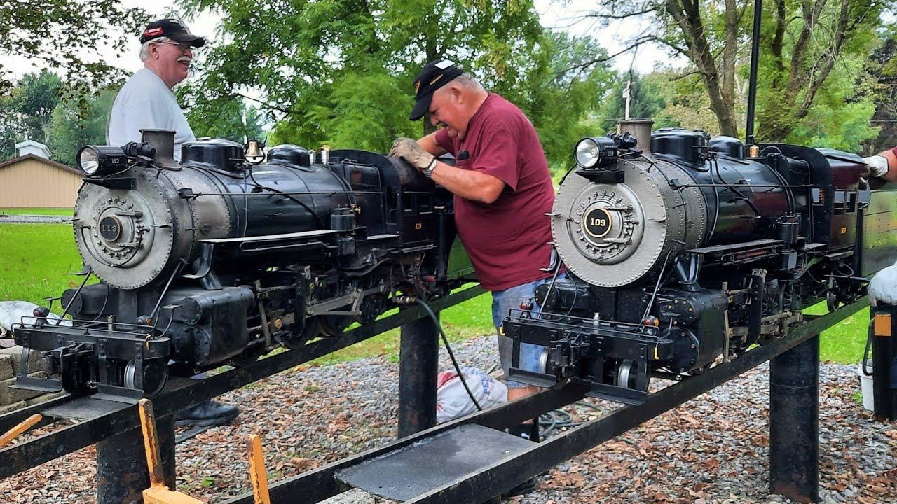 Live Steam Long Island H10 Doubleheader. (19 CAR TRAIN!) - YouTube