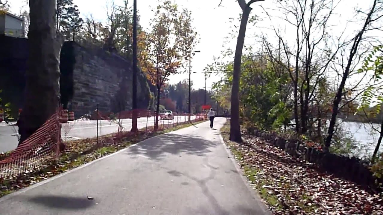 11 07 2009 kelly drive - YouTube