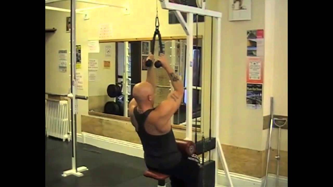 Rope Lat Pull Down - YouTube
