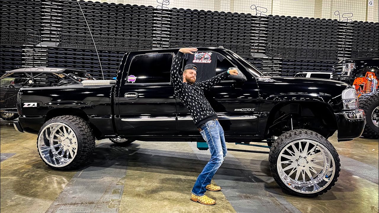 SQUATTED TRUCKS HAVE MY HEART. . . - YouTube