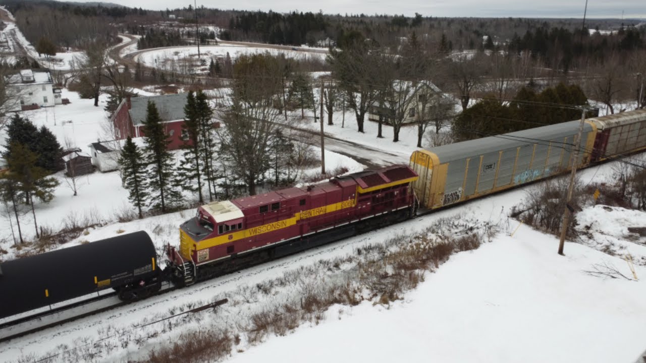 Nice Aerial 4K View! Wisconsin Central Heritage Unit DPU on a Long ...