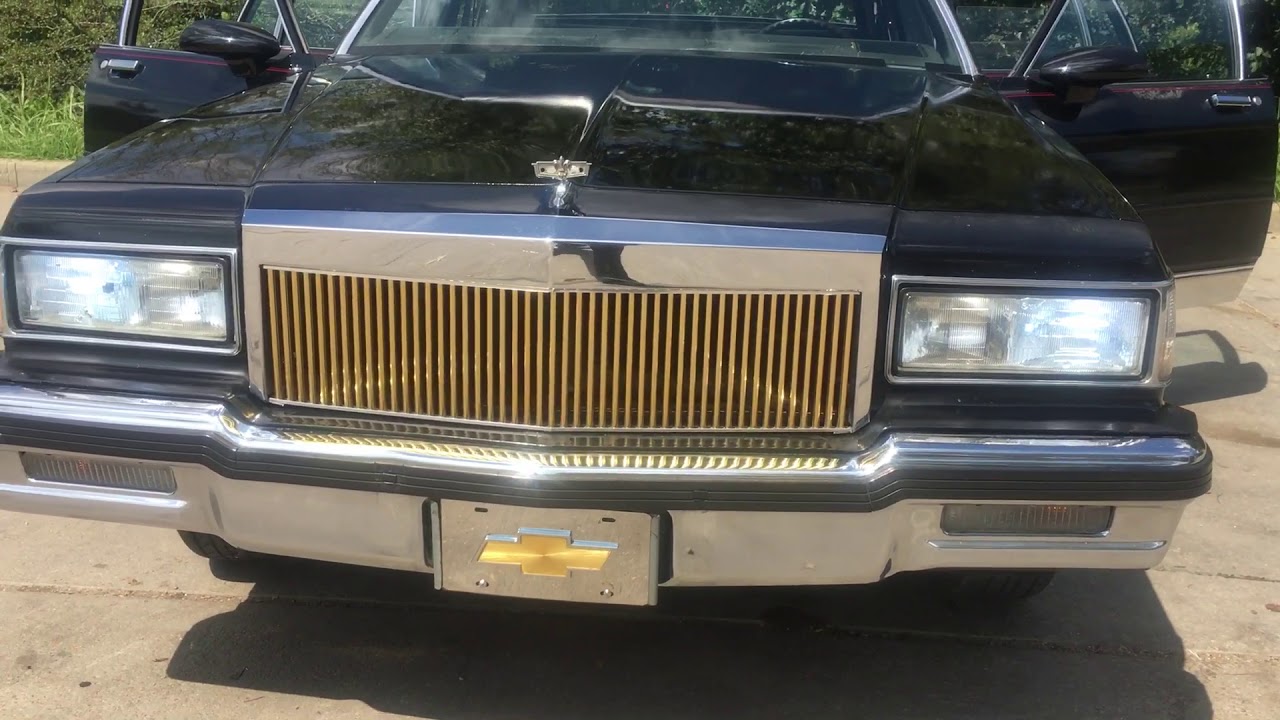 2 12s beating like 15s in a Box Chevy - YouTube