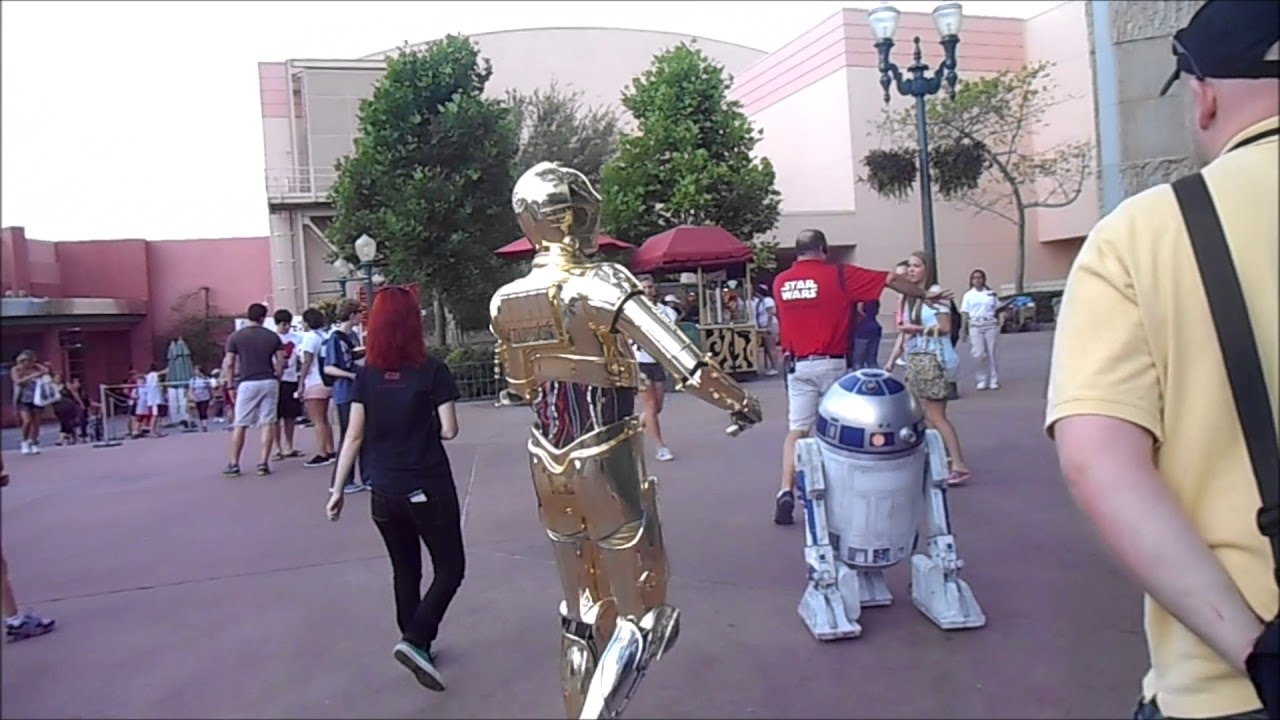 I wanted to see C3P0 & R2D2 Close Up at Disney & I Got a Lot More Than ...