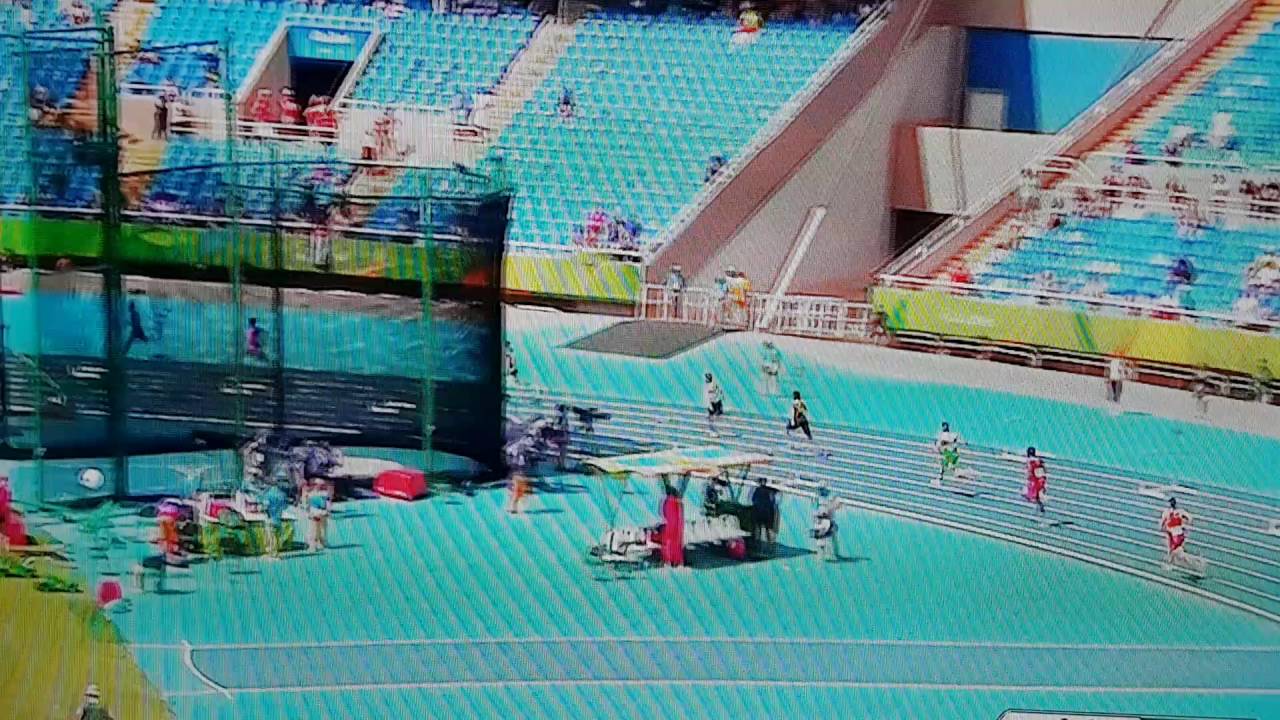 Eric Cray qualified for 400m hurdles semifinals -3rd on Heat 4 - YouTube