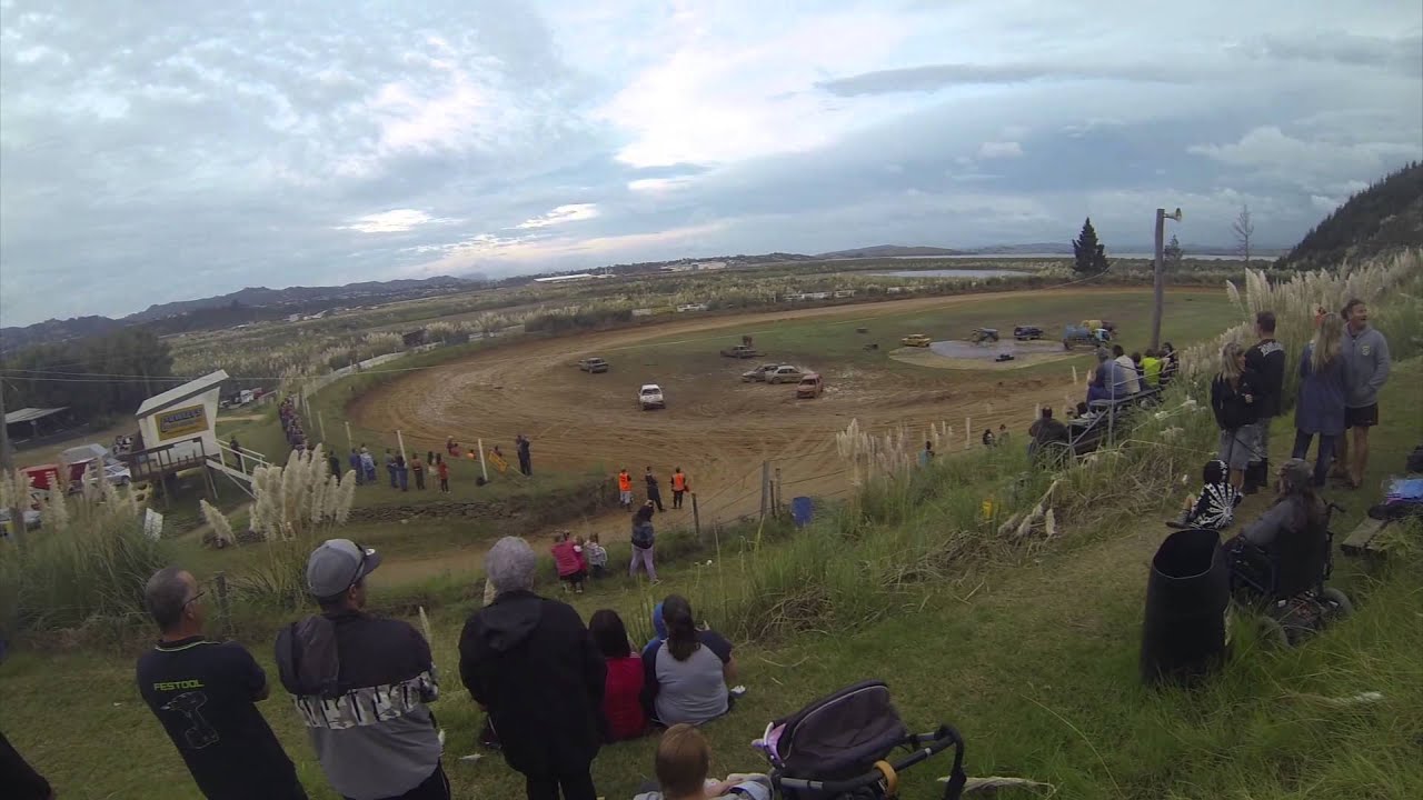 20-04-2013 Whangarei Speedway Demolition - YouTube