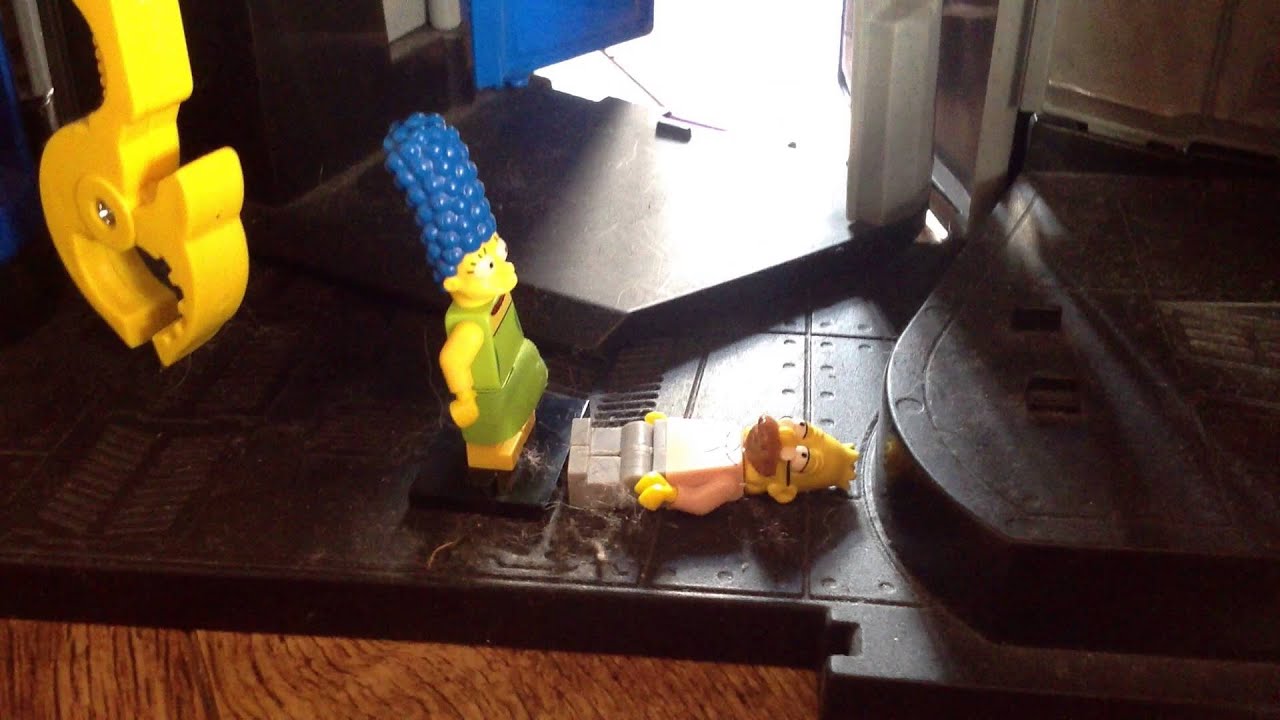Bart and nelson shoplifting - YouTube