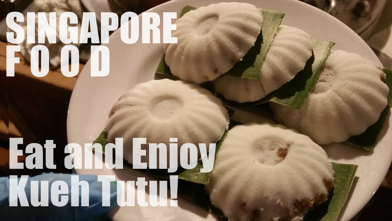 Singapore Food - Eat and Enjoy Kueh Tutu, Traditional Snack - YouTube