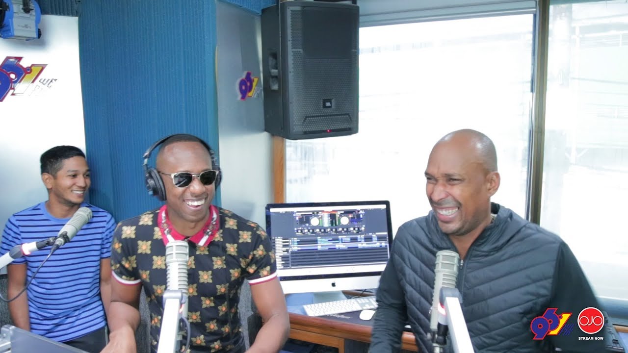 Salty x Travis World Live On The Madder Drive - YouTube