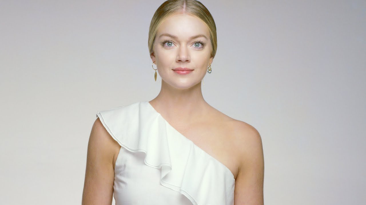 How To Contour Using Two Shades Of Foundation | NET-A-PORTER - YouTube