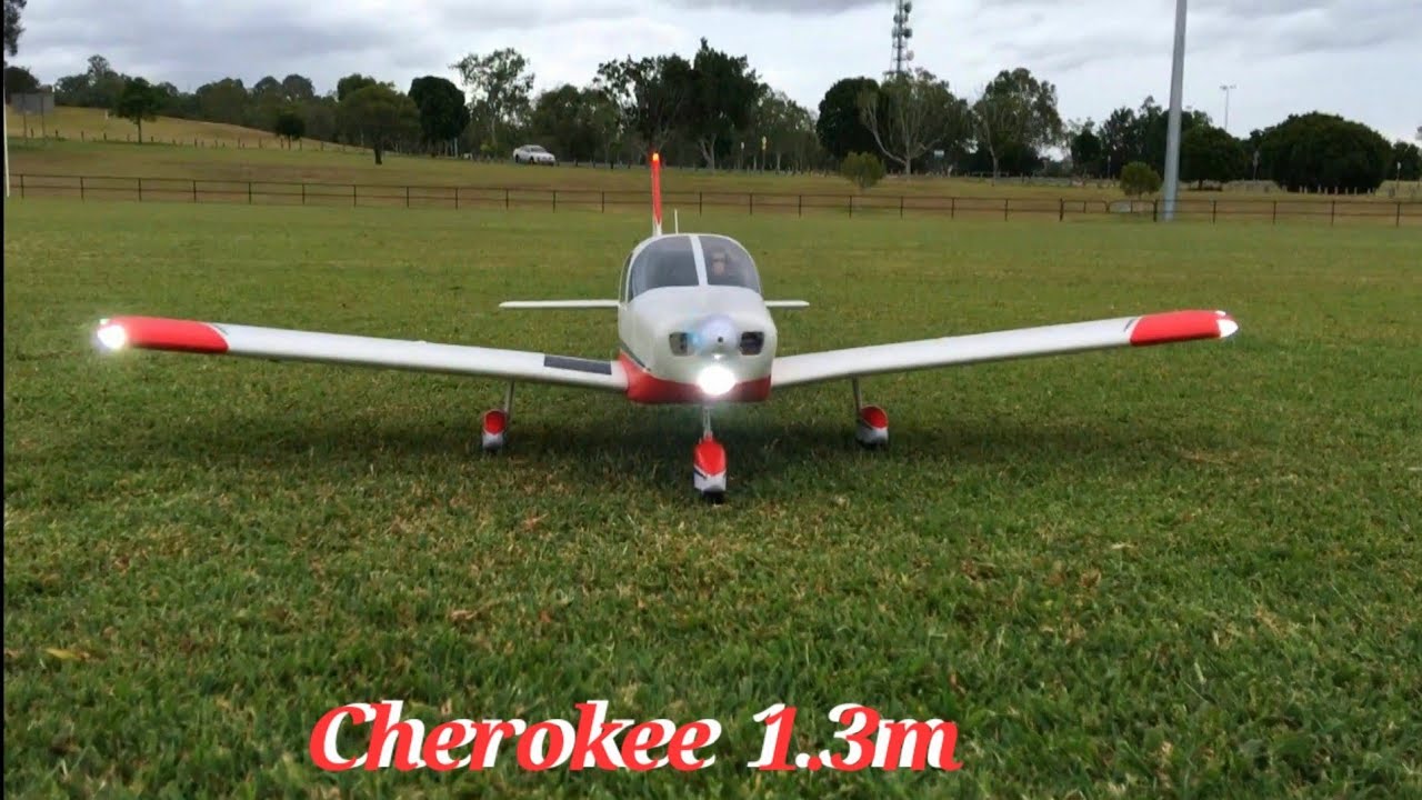 Cherokee scale 1.3m rc airplane 4s flight in some wind ! 2025 #rc - YouTube