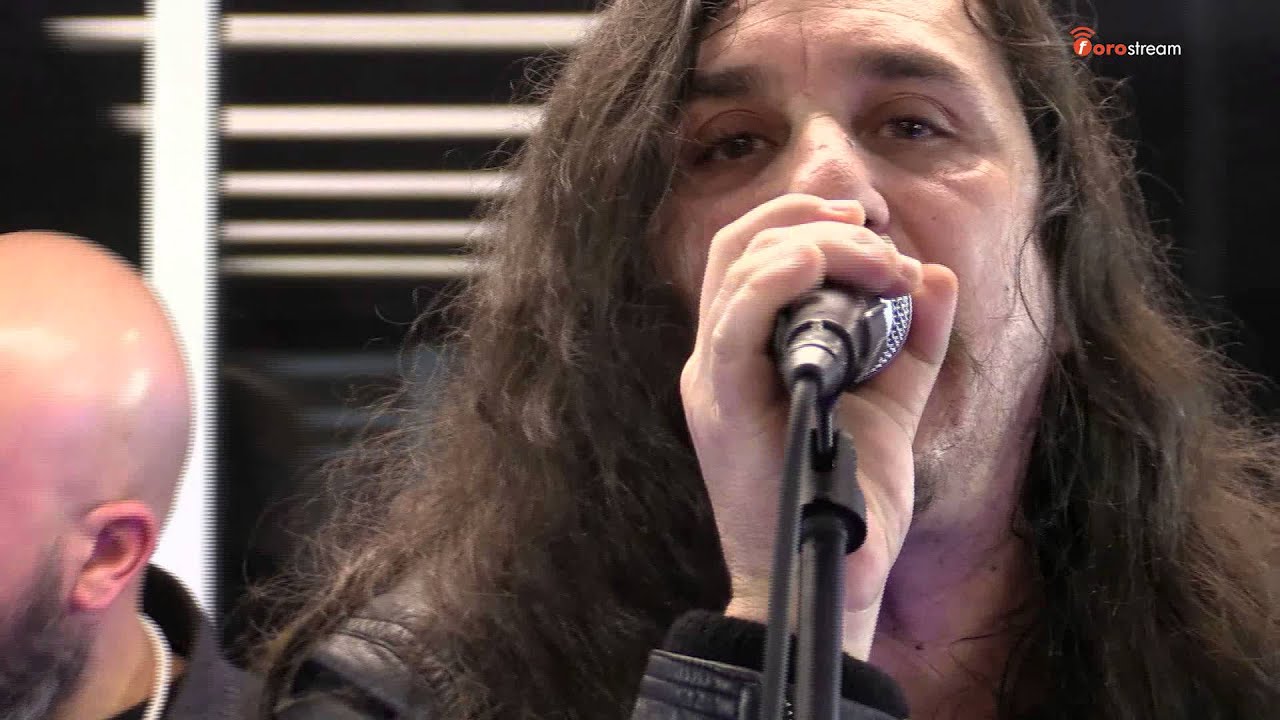 Azul Violeta// Amargos Aliados// Acústicos de Foro Stream - YouTube